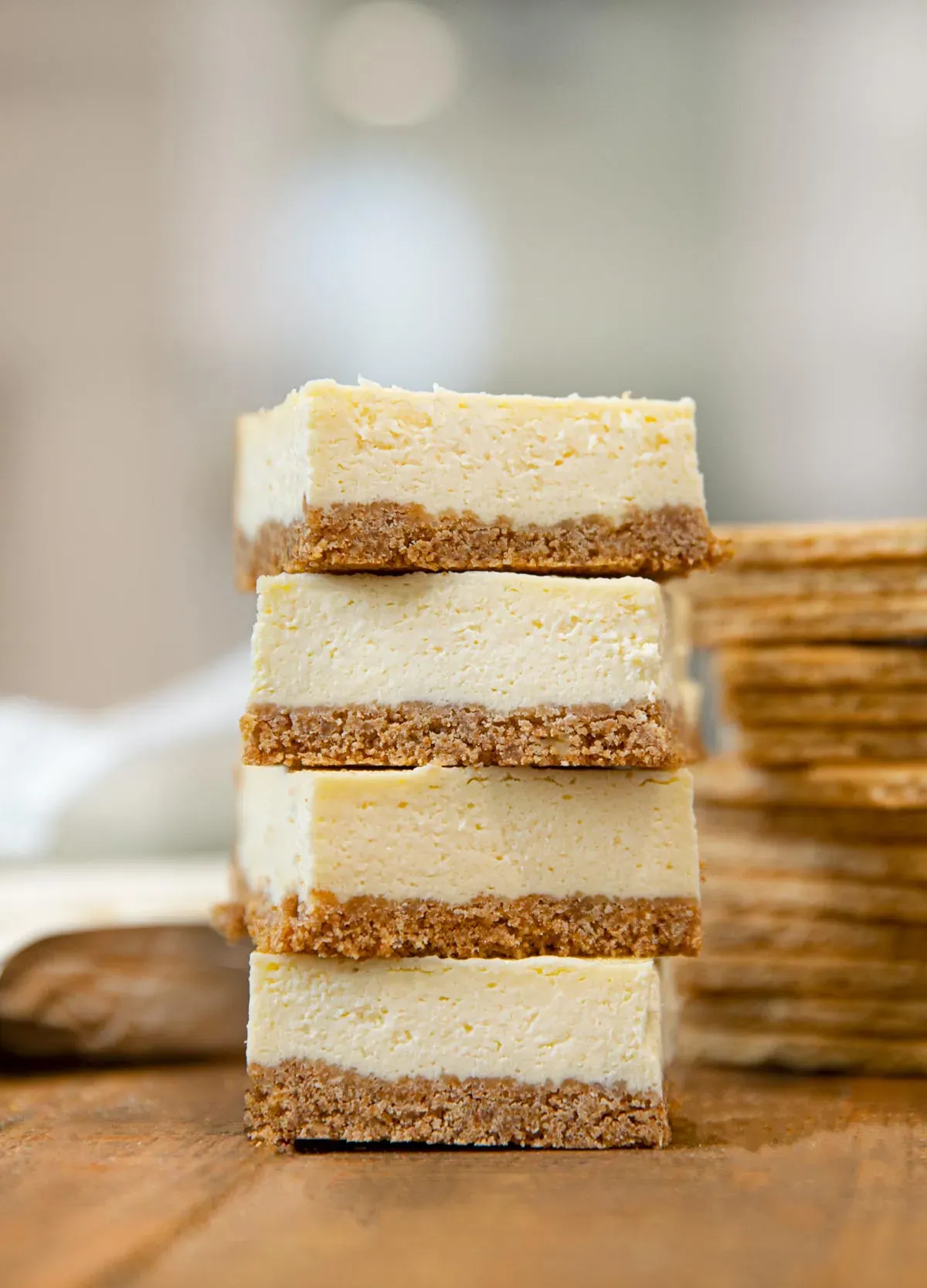 Easy cheese cake bar: The Perfect Portable Treat | yummyhealthydesserts