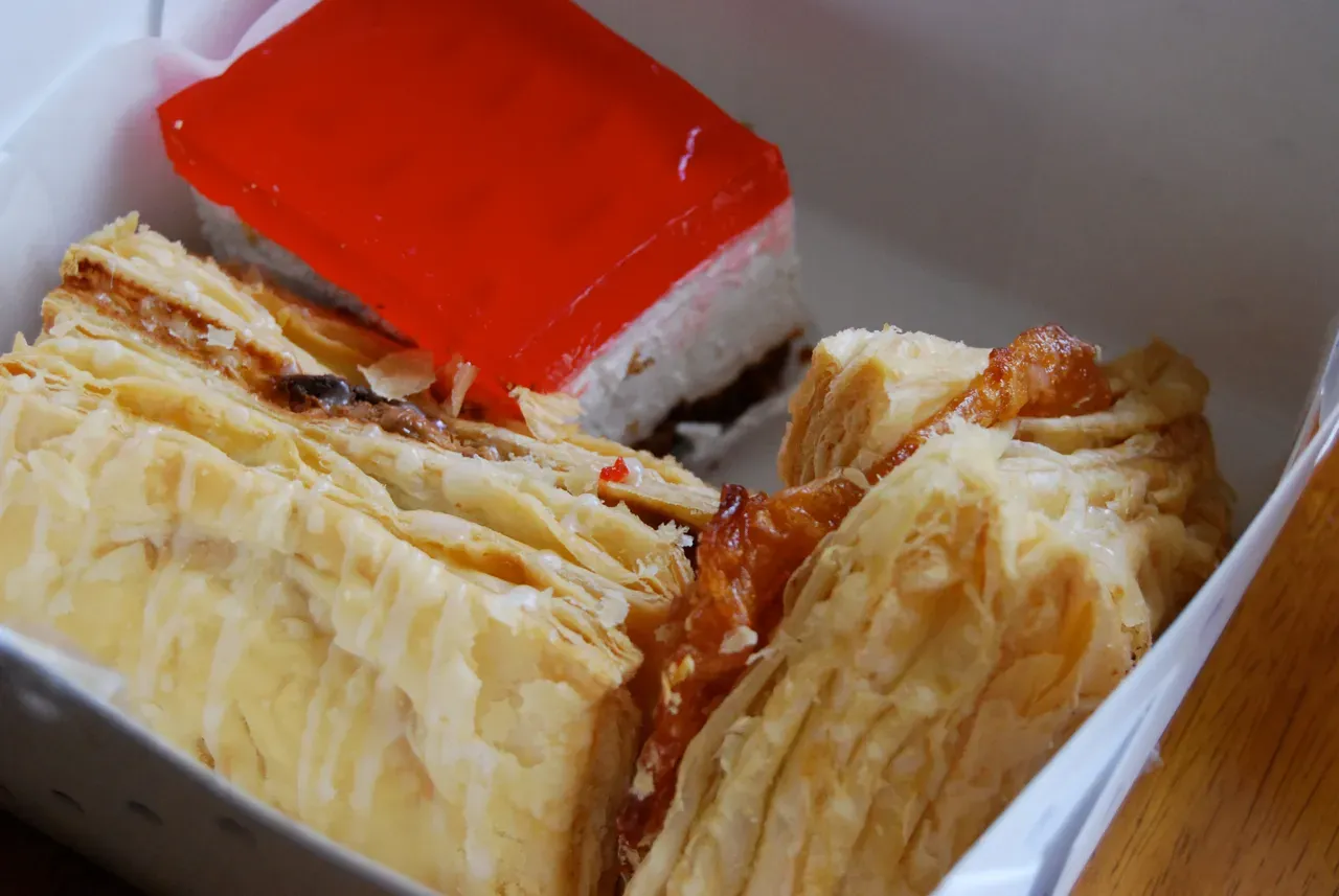 Learn to Make Perfect Blueberry Cream Cheese Dessert | yummyhealthydesserts